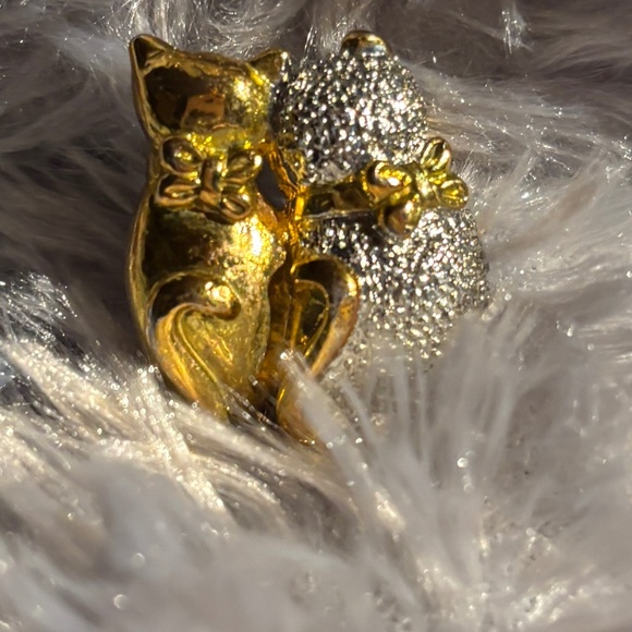Jewelry | Cats Pin | Poshmark